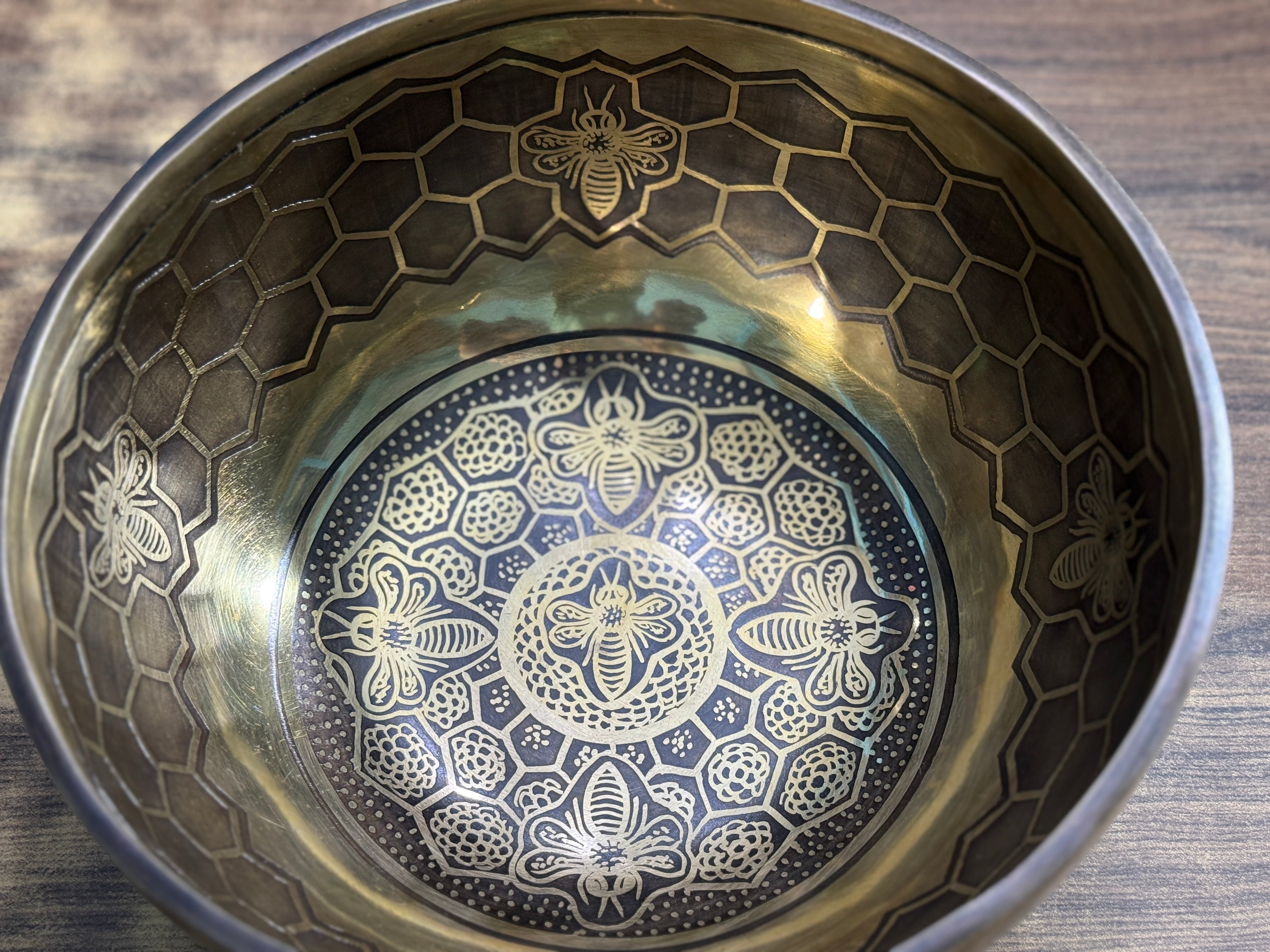 The Bee Bowl: 10 inch | Special Creation by Lauren