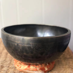 How Singing Bowls Work: Physics, Harmonics, and the Science Behind The